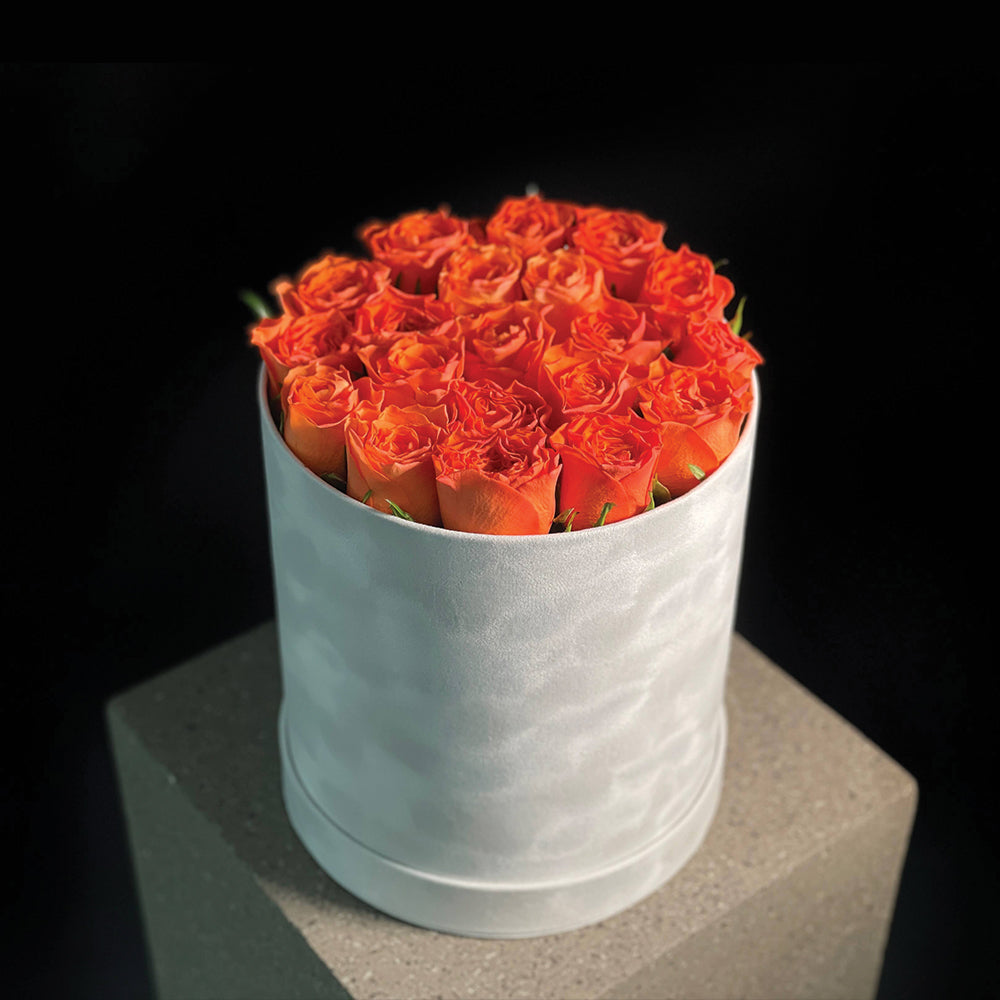 Juicy Flowers | Fresh Orange Roses in a White Velvet Box – Aiwa Flowers