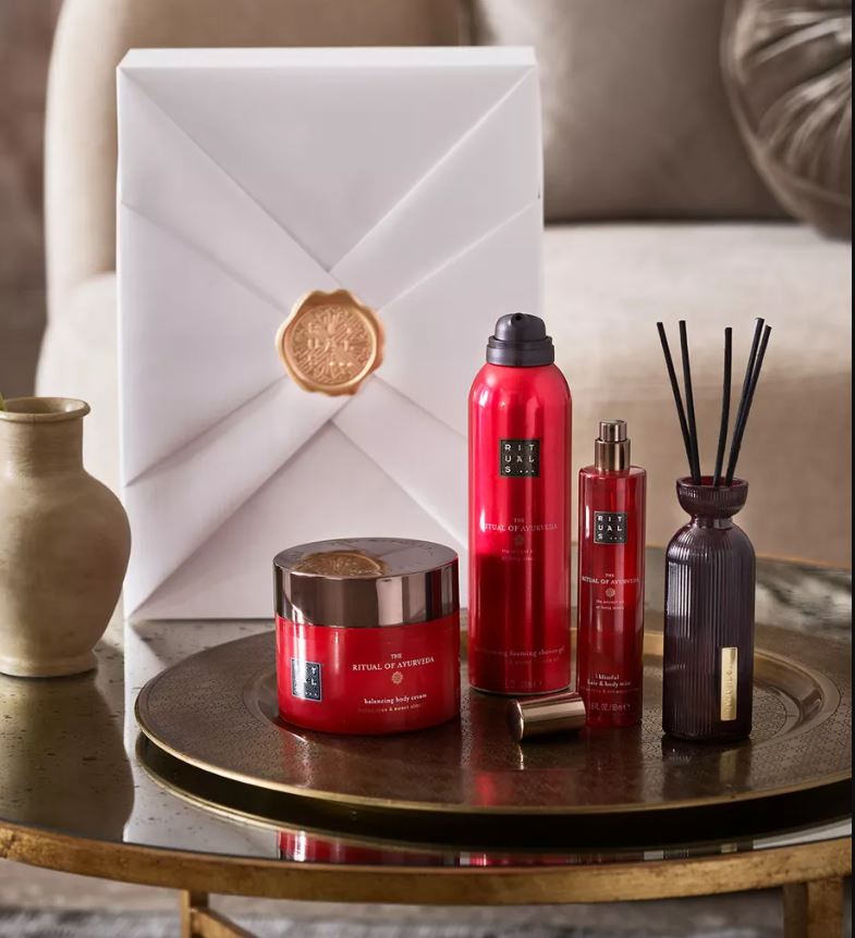 The Ritual of Ayurveda - Large Gift Set | Aiwa Flowers