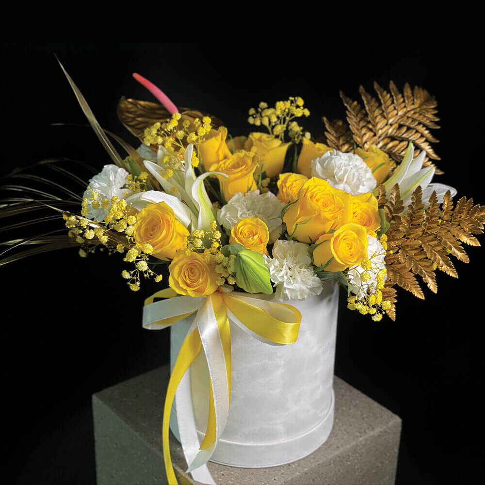 Timeless Flowers Bouquet | Online Flower Delivery in Dubai | Aiwa Flowers